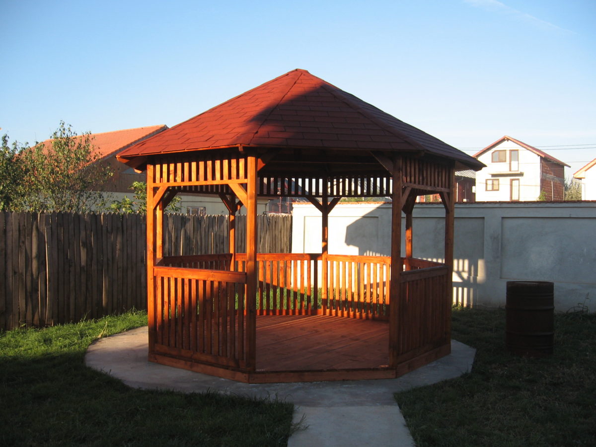 Foisor din lemn Toma | Foisoare din lemn, Garduri din lemn, Terase din lemn