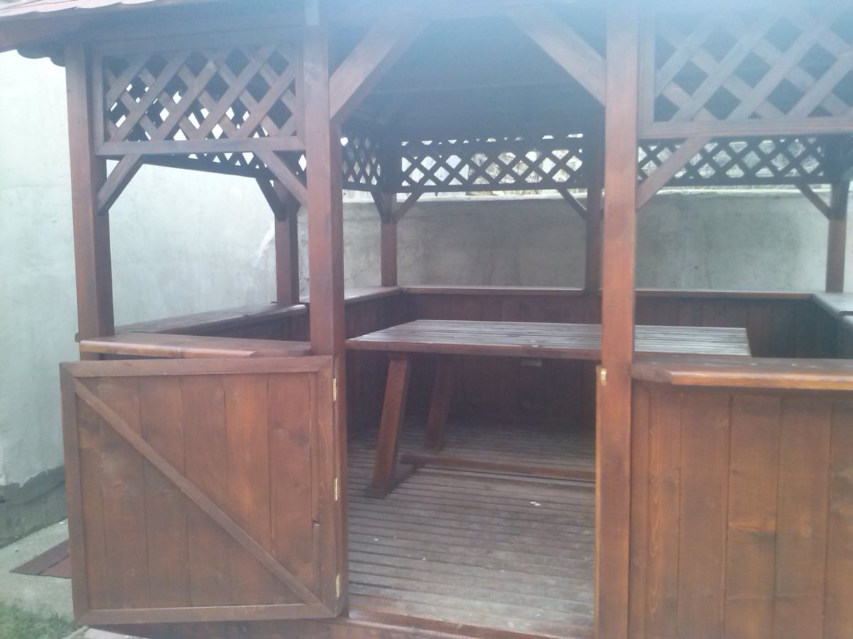 Foisor din lemn Dumitru | Foisoare din lemn, Garduri din lemn, Terase ...